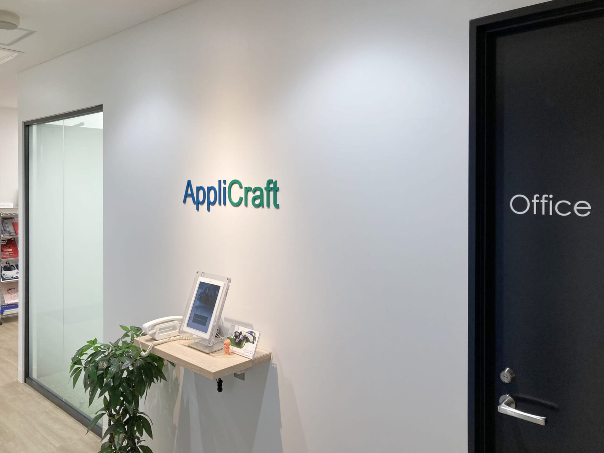 オフィスデザイン・内装レイアウト事例(案件別)丨オフィス内装デザイン - efude：3ページ目